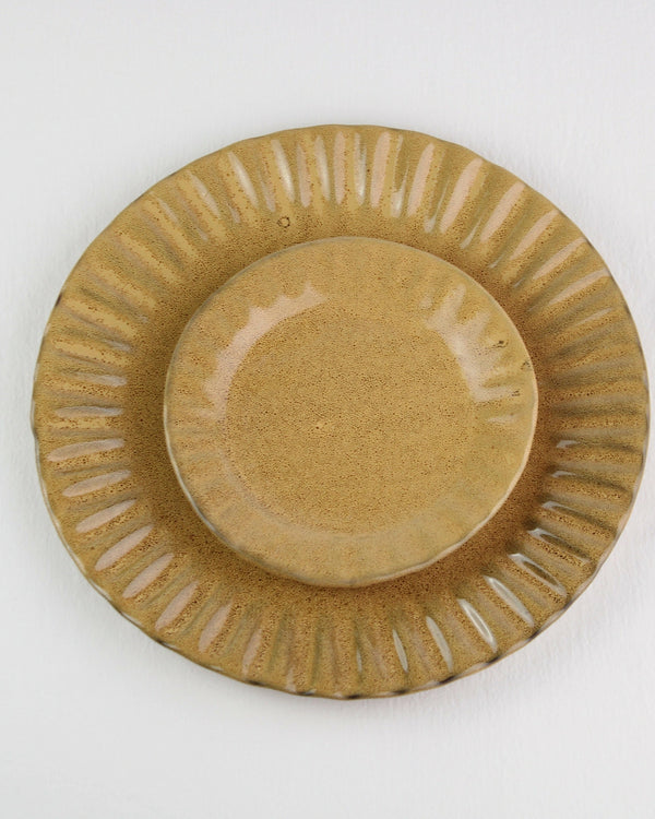 Daisy Dinner Plate